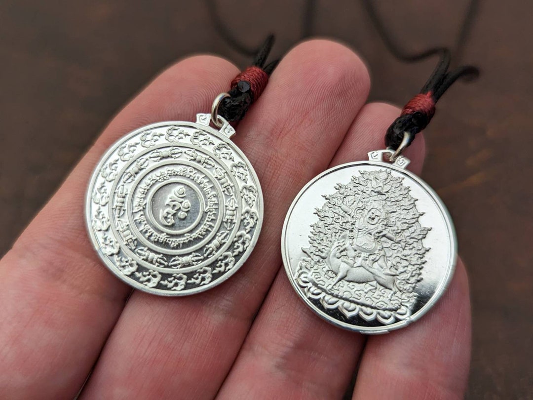 Vajra Armor Dorje Gotrab, Protective Mantra, Powerful Defense Tibetan ...