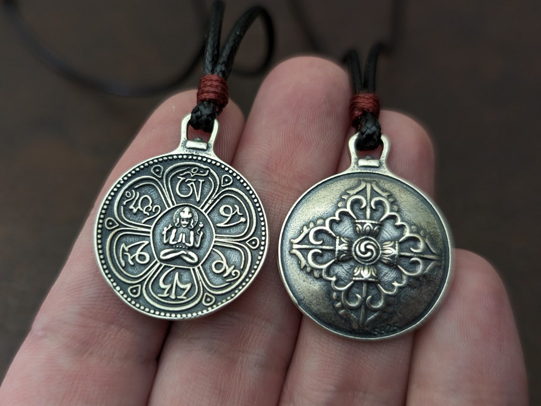 Avalokiteshvara Pendant Necklace Om Mani Padme Hum Mantra Syx Syllables ...