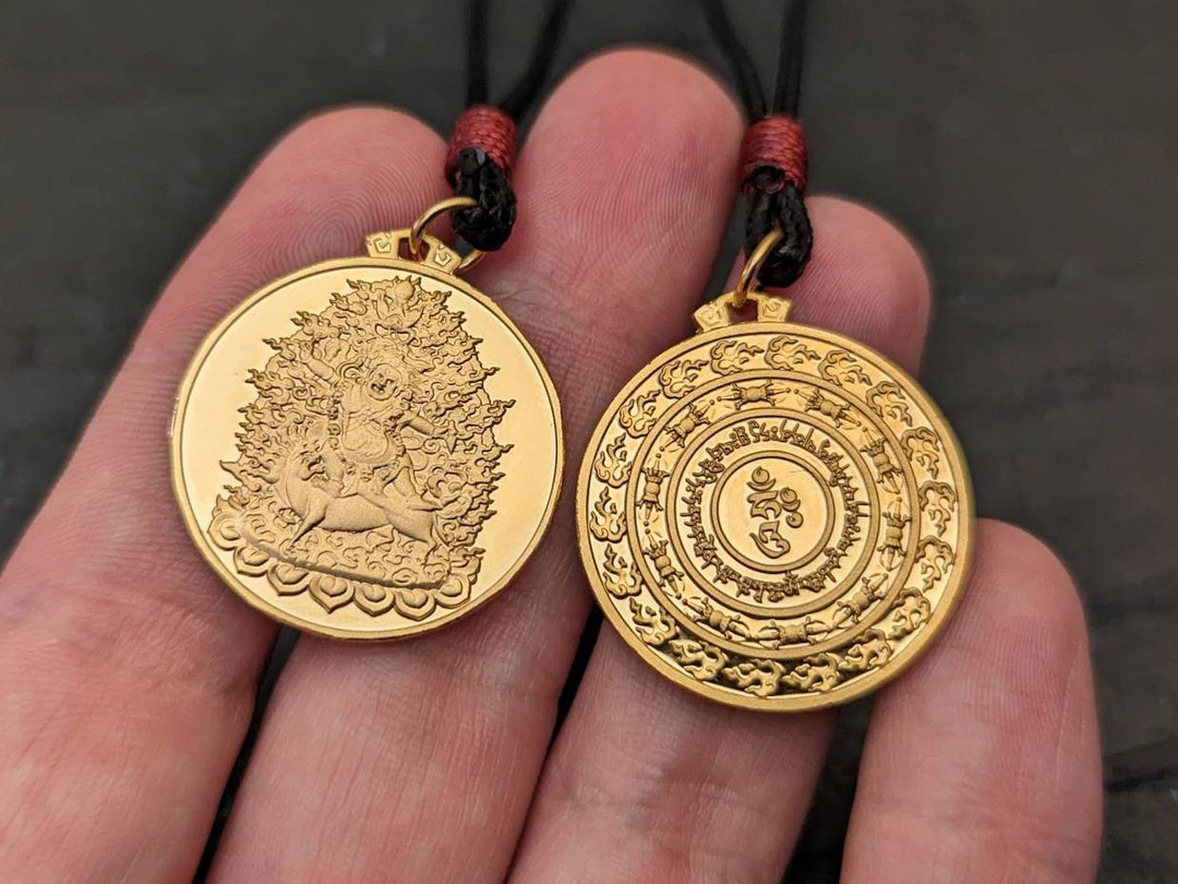 Dorje Gotrab Pendant: Vajra Armor Protective Mantra Tibetan Powerfull ...