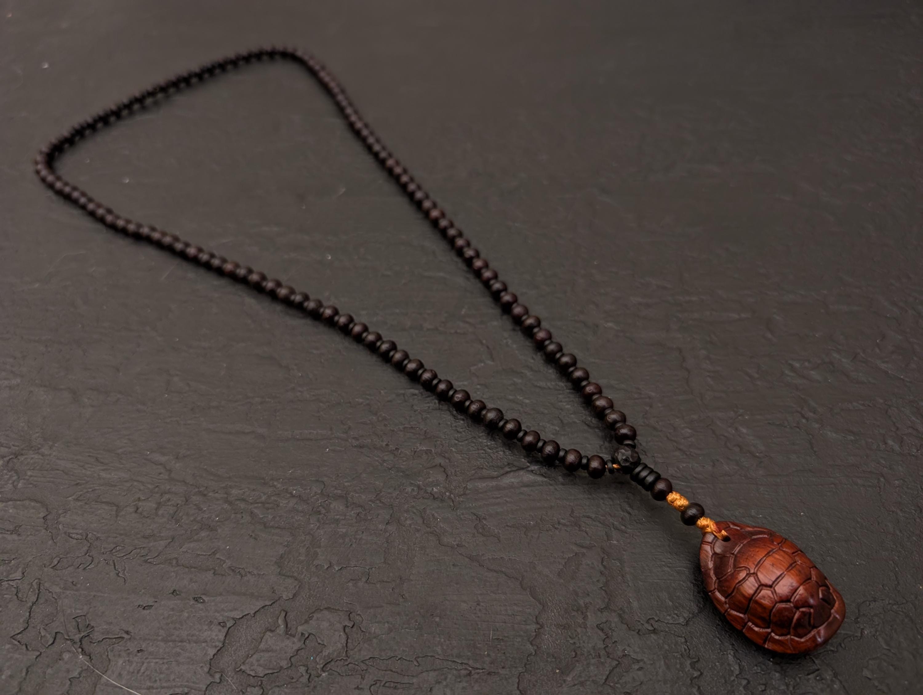 Bodhi Seed Mala Necklace: Tortoiseshell Turtle Pendant, Buddhist 108 ...