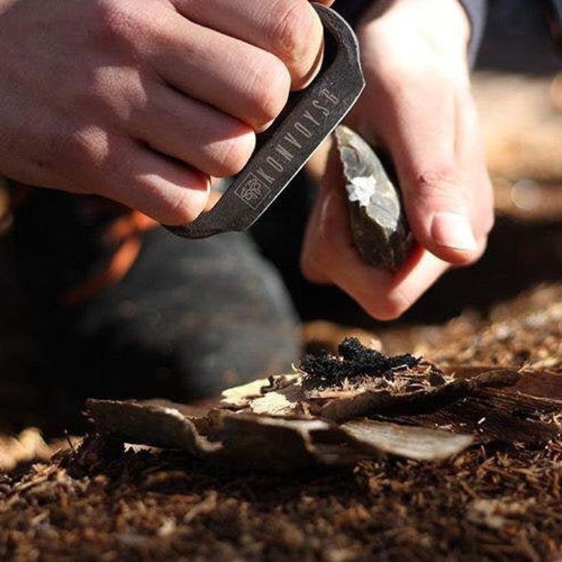 Carbon Steel Fire Striker & English Flint Stone Traditional Hand Forged ...