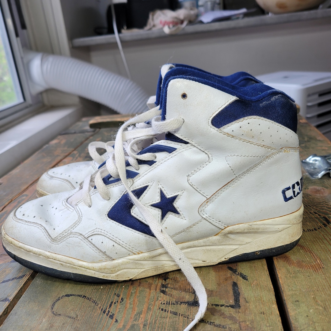 Vintage 90s Converse Weapons High Tops White Navy Blue Basketball Shoes ...