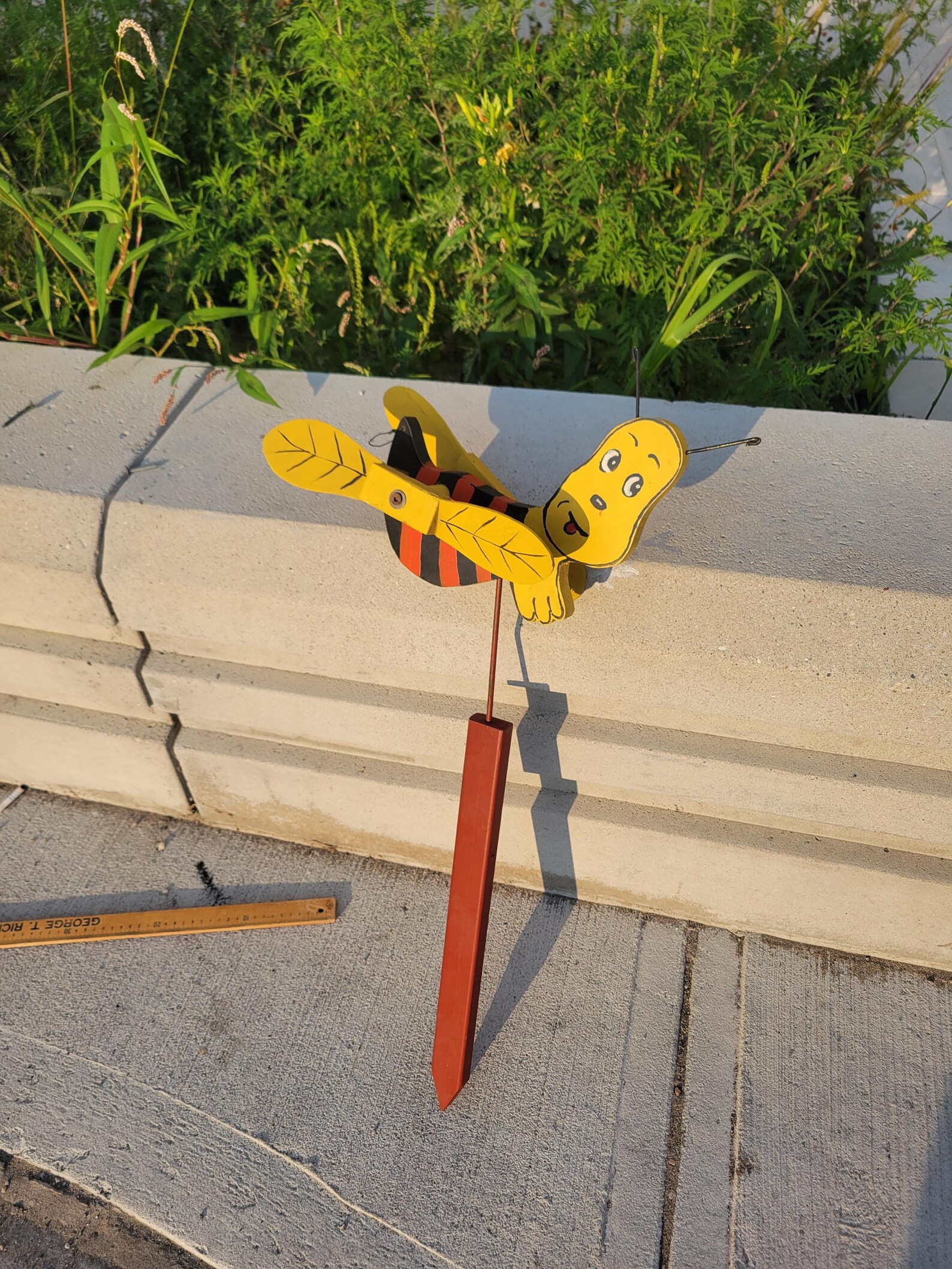 Antique Whirligig Bee Bug Folk Art Lawn Cottage Hand Made Decoration ...