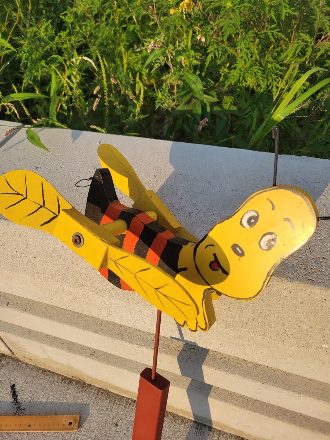 Antique Whirligig Bee Bug Folk Art Lawn Cottage Hand Made Decoration ...
