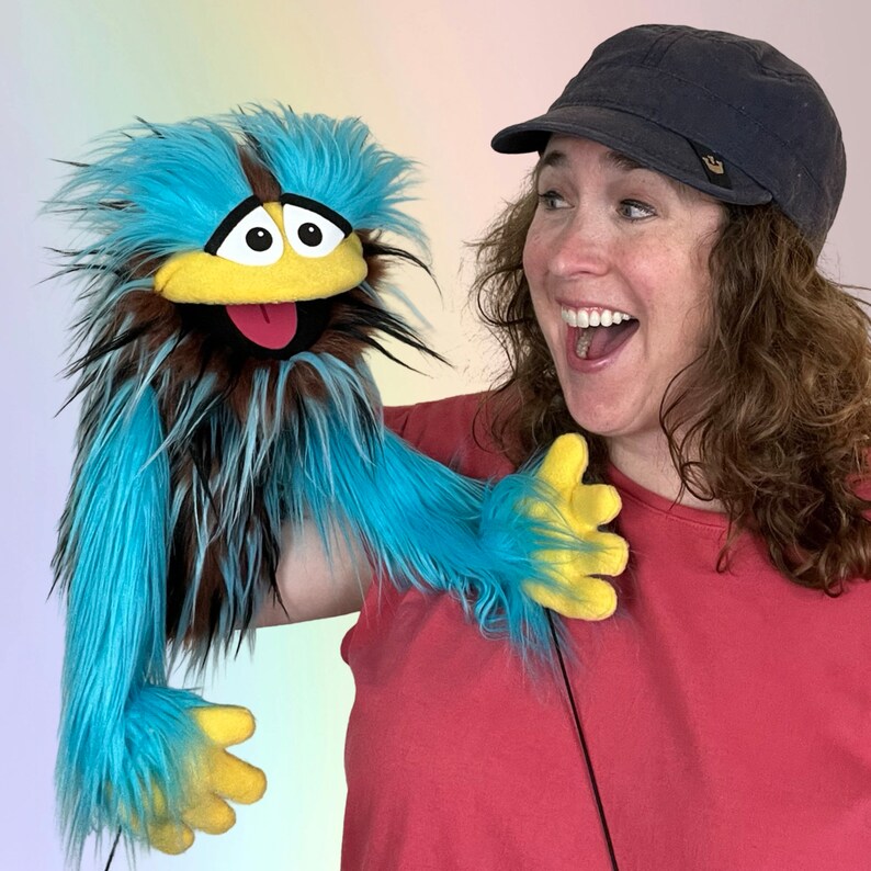 Ez Pz Pro Monster Hand and Rod Puppet / Hand Puppet Brown, Blue, and ...