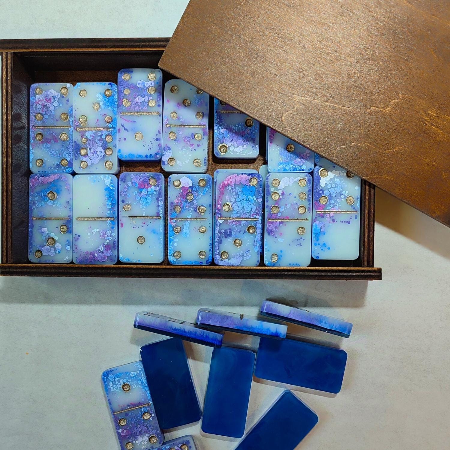 Handmade Epoxy Resin Domino Set: Blue-violet Glitter, Dried Flowers ...