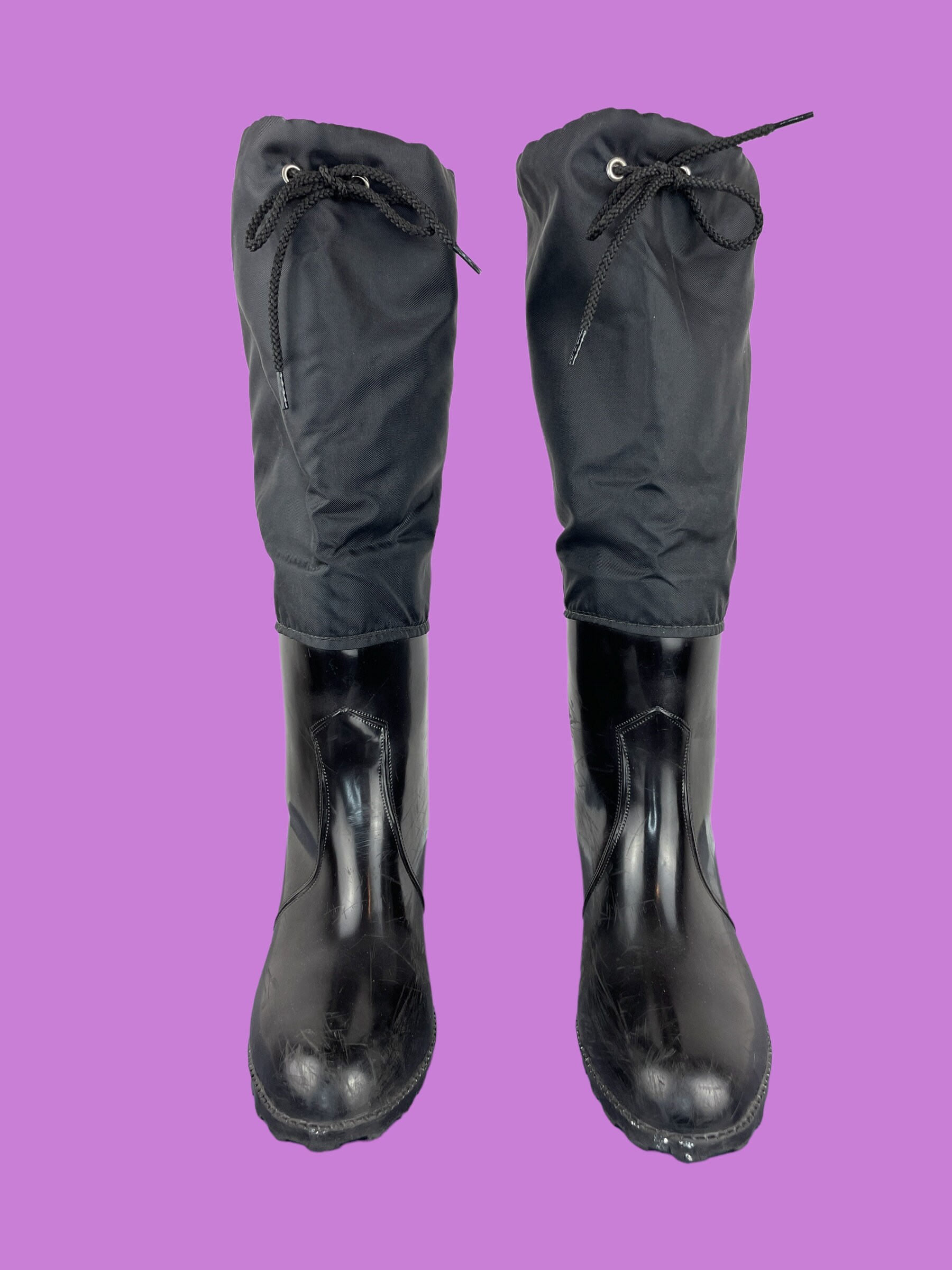 1960s Vintage Mod Tall Heeled Black Sherpa Rain Boots Molded Rubber ...