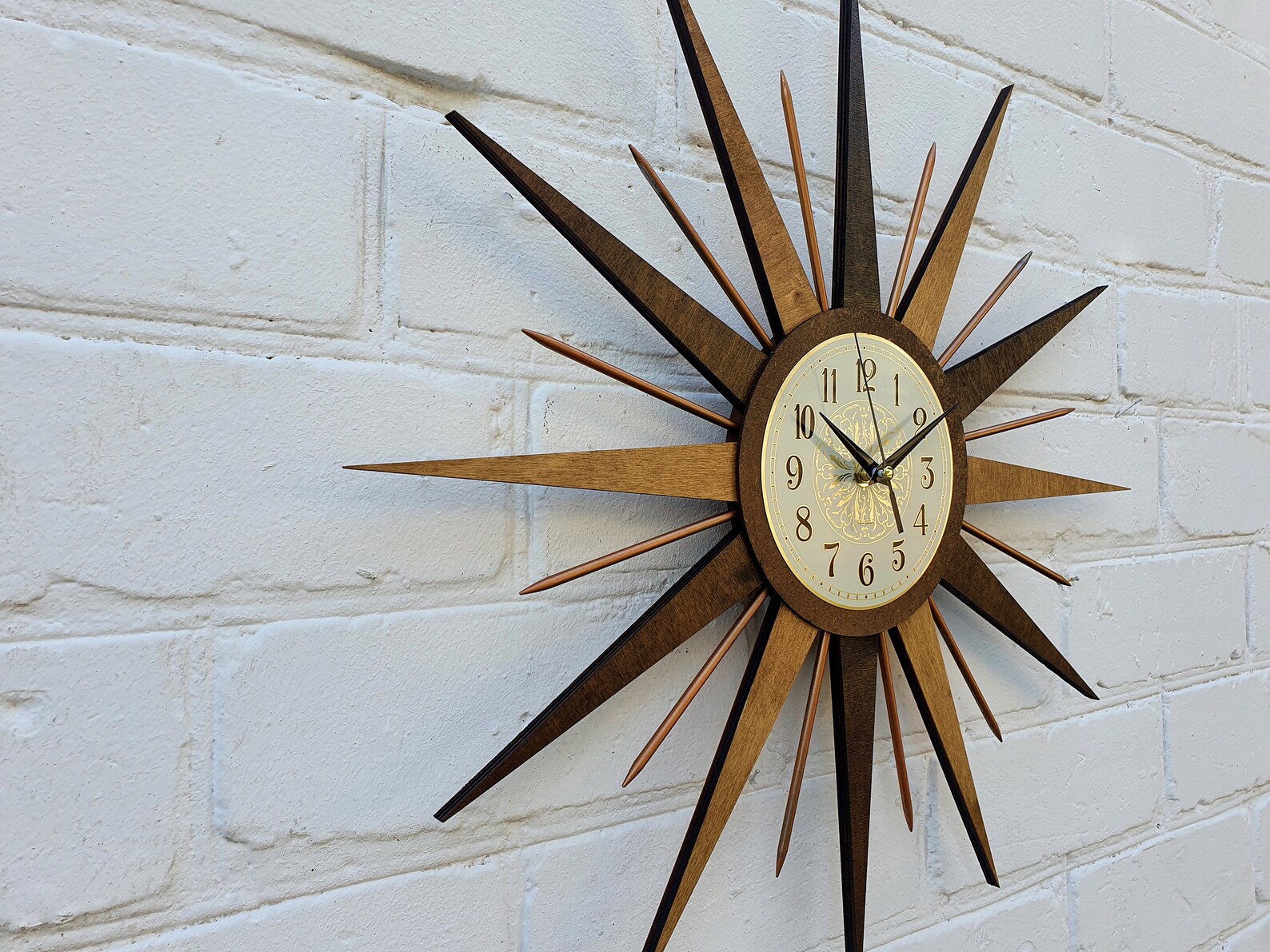22 Starburst Wall Clock Two Colors Bronze George Nelson - Etsy
