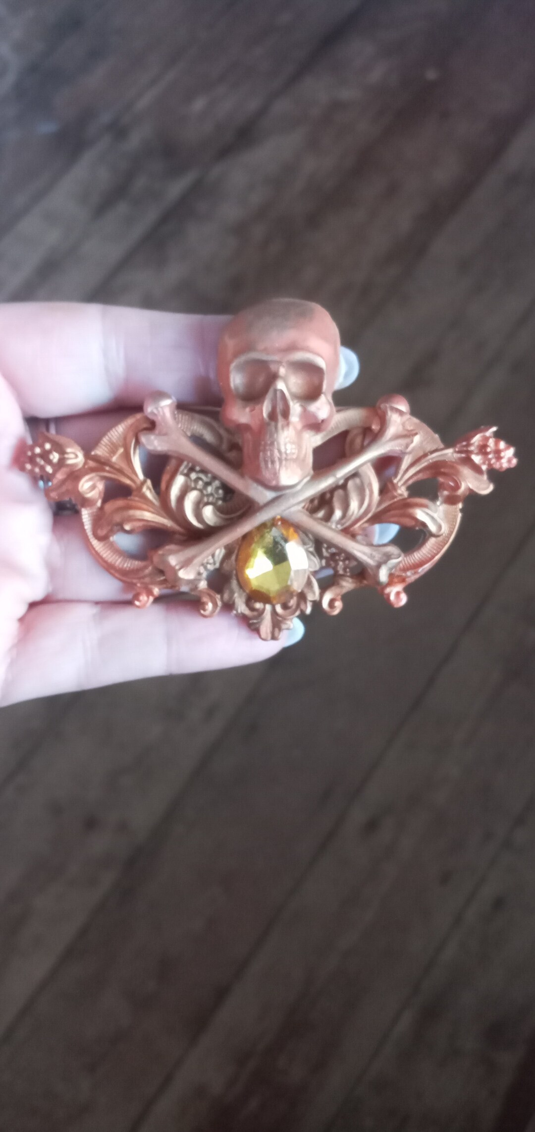 PIRATE RENAISSANCE /brooch Baroque Style Scroll Effect Handmoulded and ...