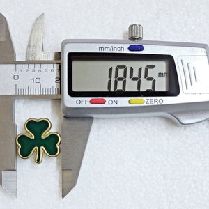 JHB 3 Leaf Clover Buttons 19mm Metal Shank Irish Good Luck Novelty ...