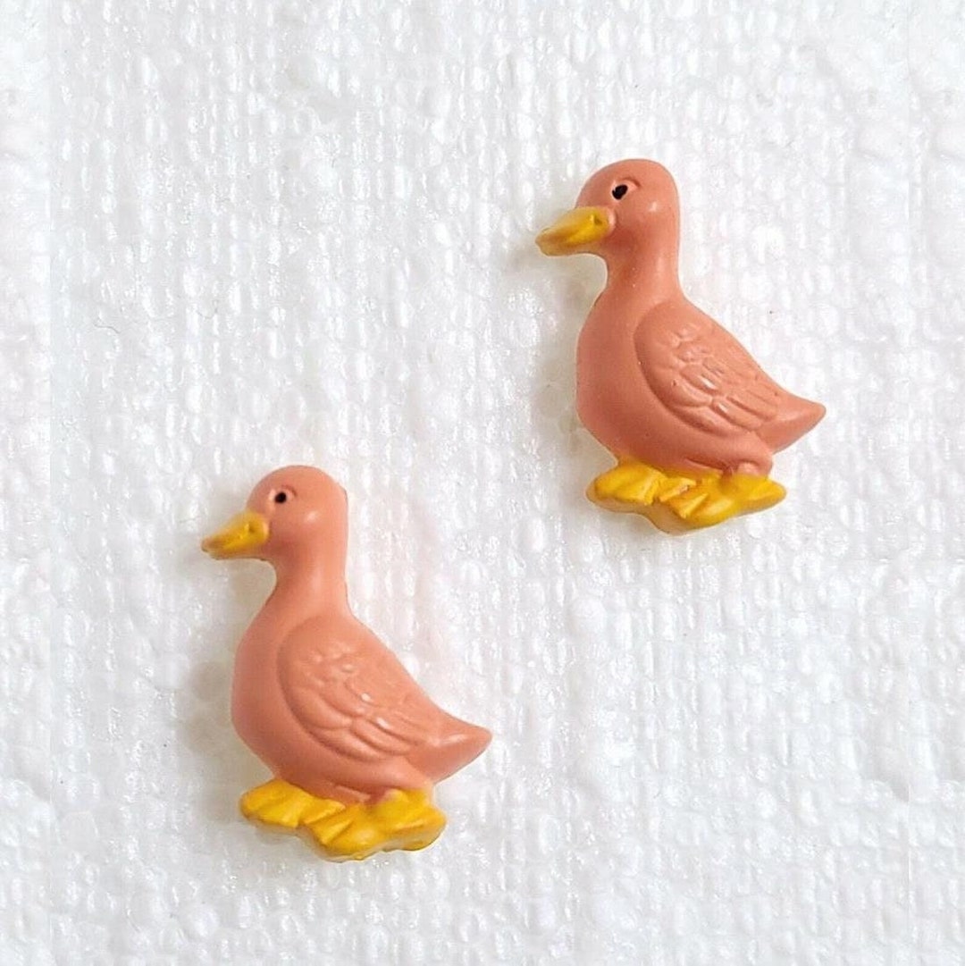 Lucky Duck Buttons 23mm X 2 Shank JHB International Novelty Mallard ...