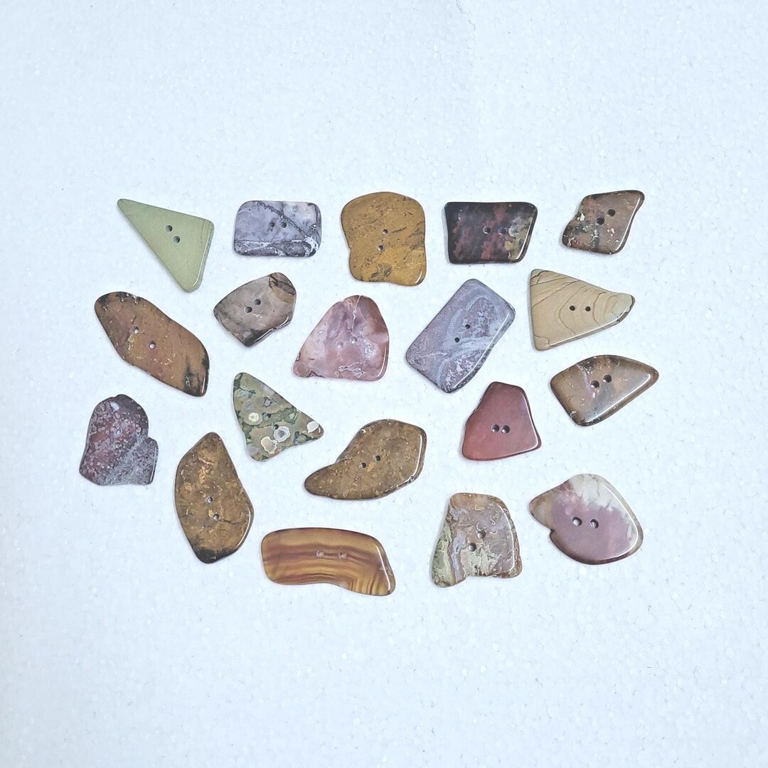 JHB Roch Polished Pebble Button 2 Hole Rustic Mottled Pattern Sewing ...