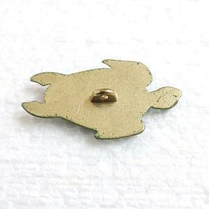 Green Sea Turtle Button 30mm Metal Shank JHB International Novelty ...