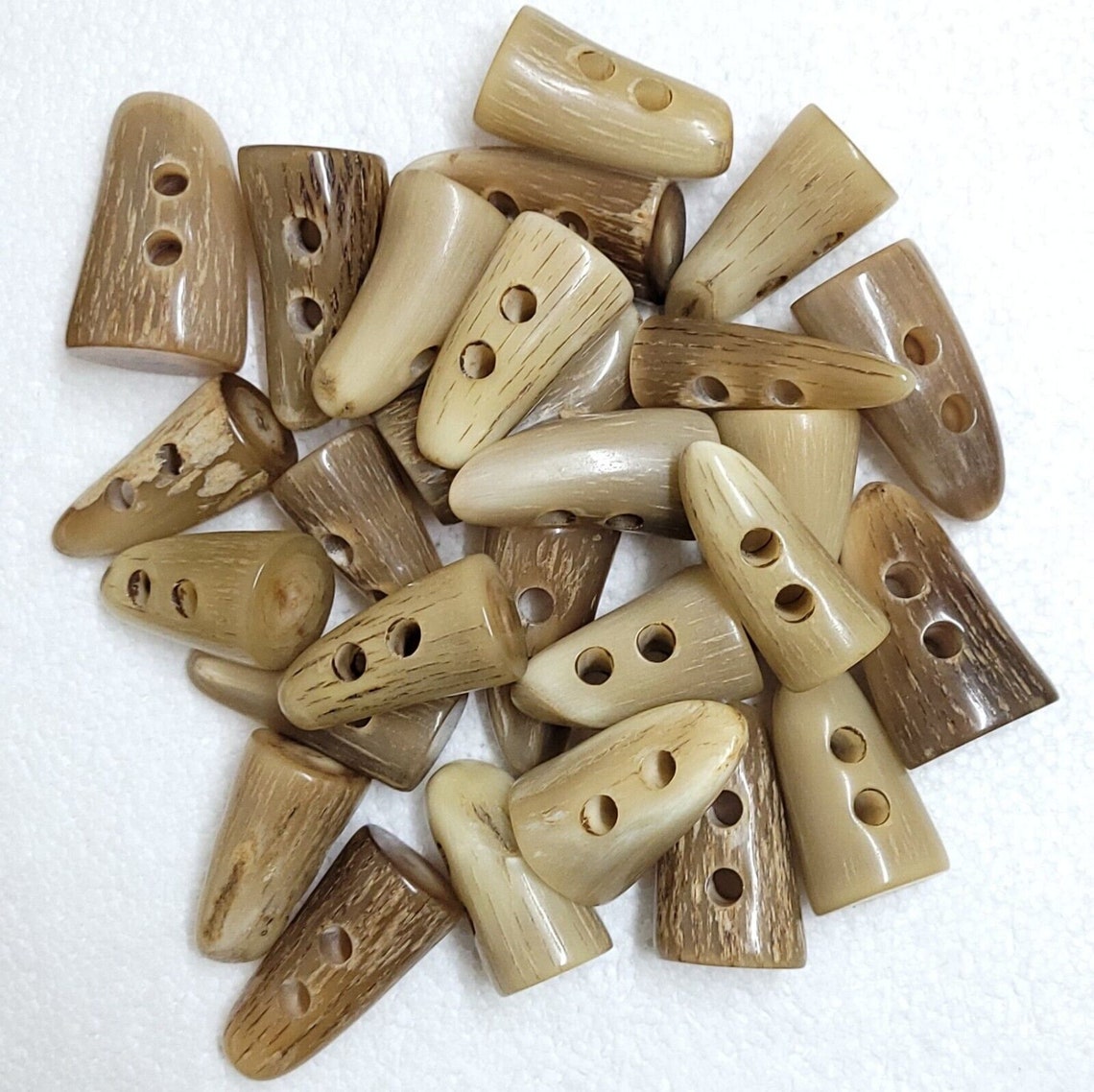 Real Buffalo Horn Toggle Button 1.5" 2 Hole Whole Tip Light Medium Dark ...
