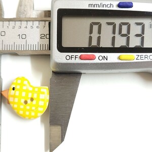 JHB Plaid Chick Buttons 20mm 2 Hole Jessica Breedlove Camp Grandma ...