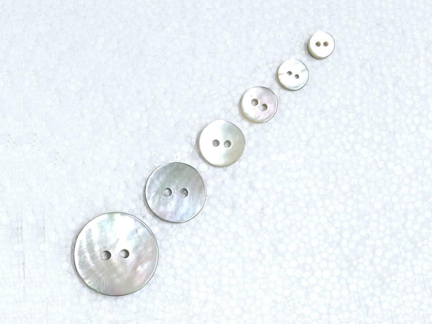 Round Shell 2 Hole Buttons 6mm 8mm 11mm 15mm 20mm in Packs of 10 25 50 ...