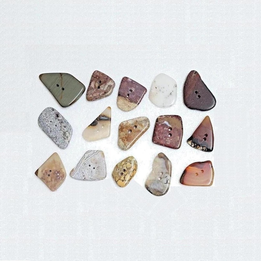 JHB Roch Polished Pebble Button 2 Hole Rustic Mottled Pattern Sewing ...