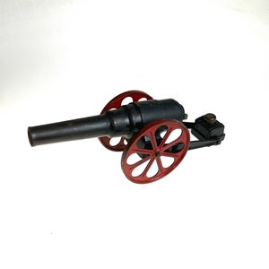 Antique Toy Cannon Works 1917 to 1923 11FW Field Artillery Big Bang ...
