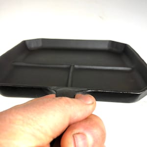 VERY UNIQUE!! Unmarked Cast Iron Divided Breakfast Skillet - Diagonal ...