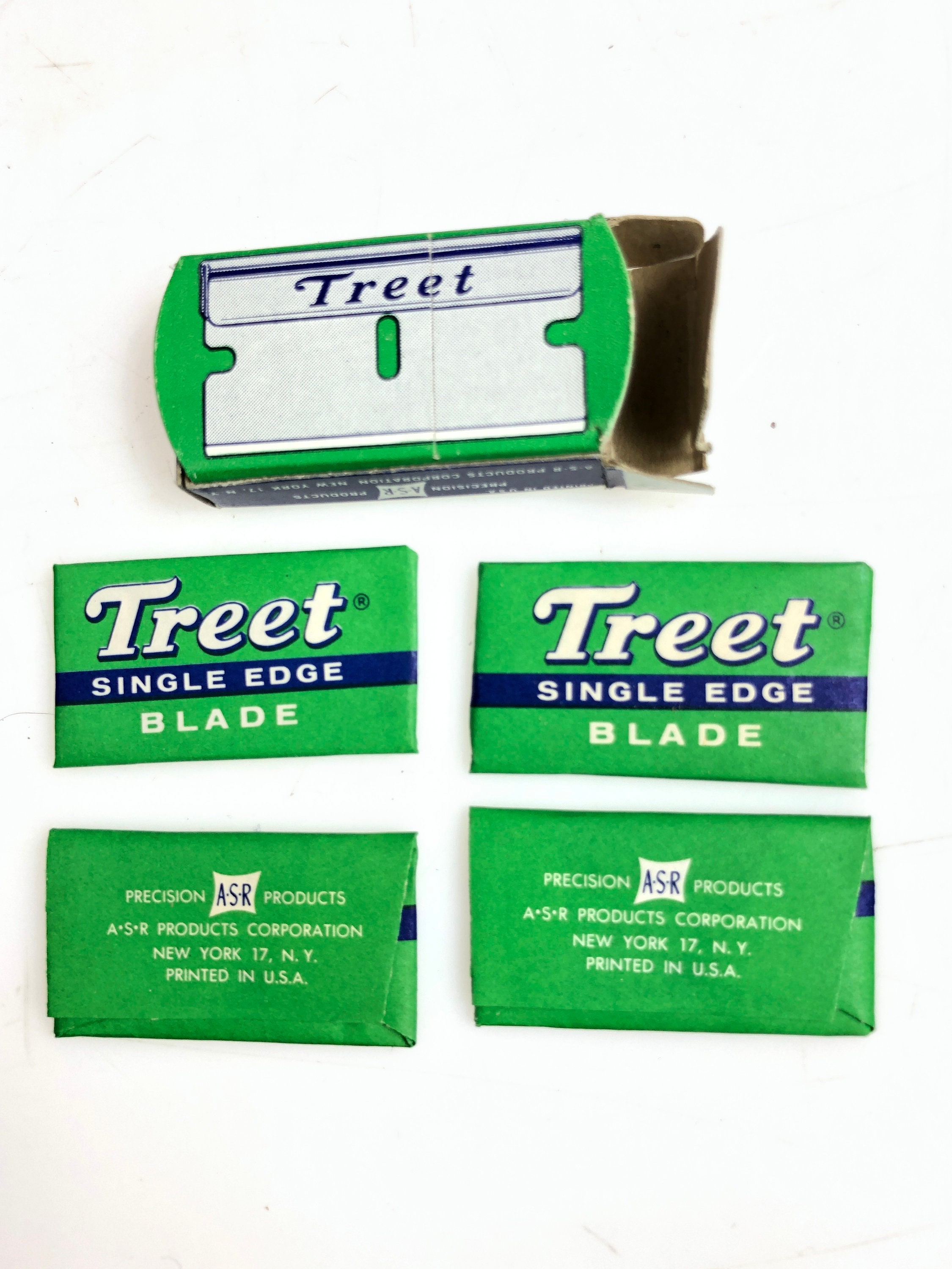 Vintage (1960s? 1970s?) Treet Single Edge 4 Blades for 19c Store ...