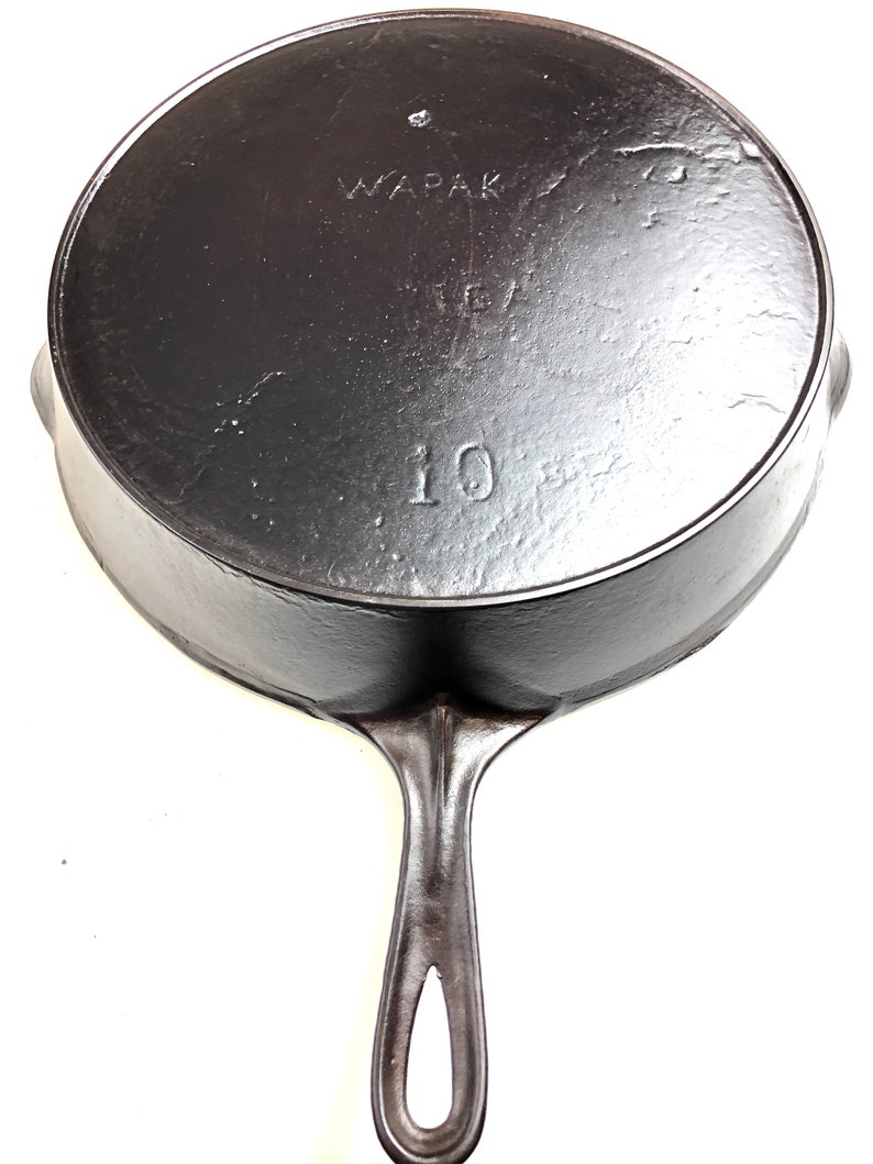 Antique Wapak No 10 Block Logo Cast Iron Skillet - Outside Heat Ring ...