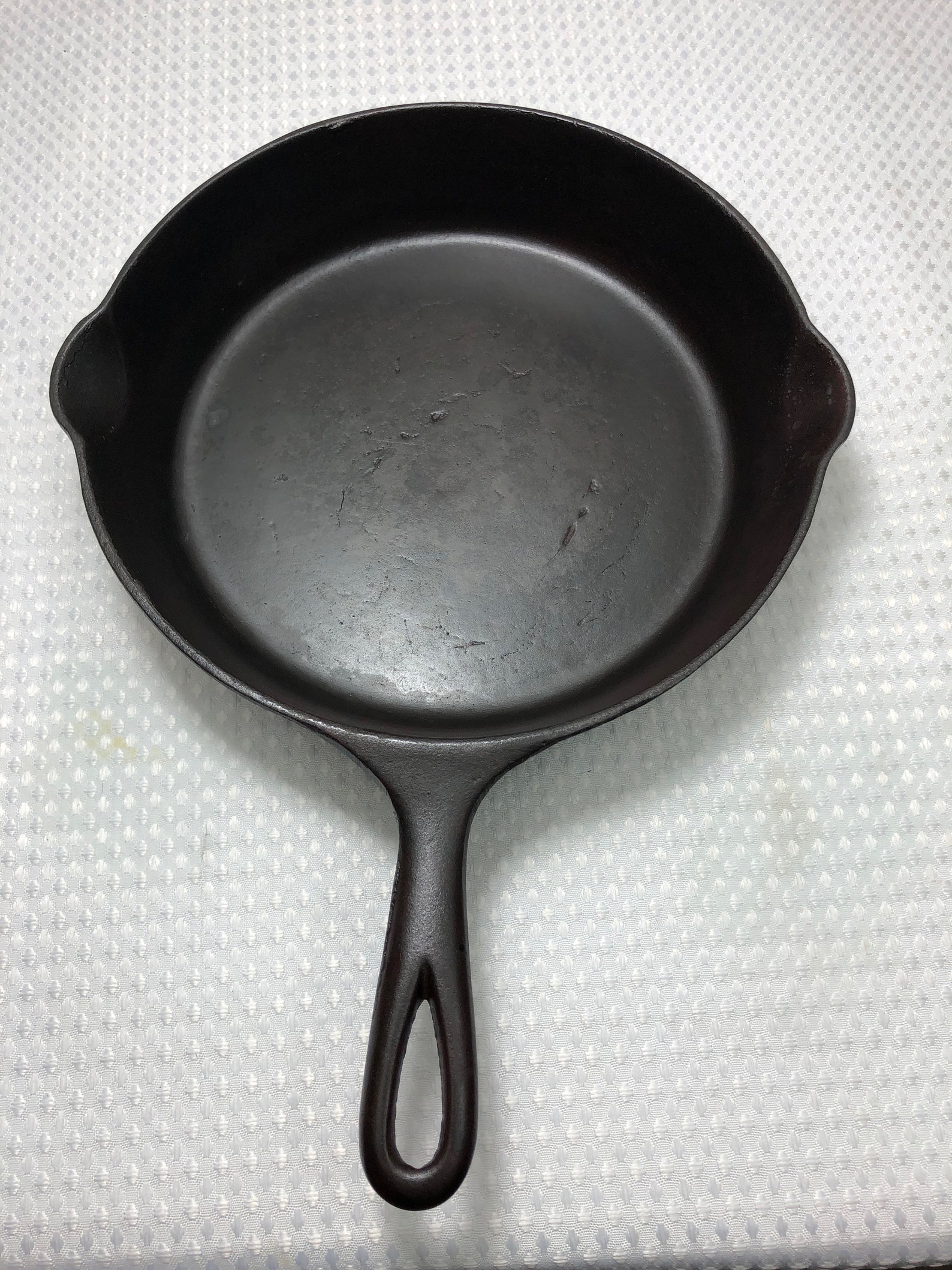 Antique Unique Recast Gate Mark GRISWOLD'S ERIE Ghost Mark #7 Skillet ...