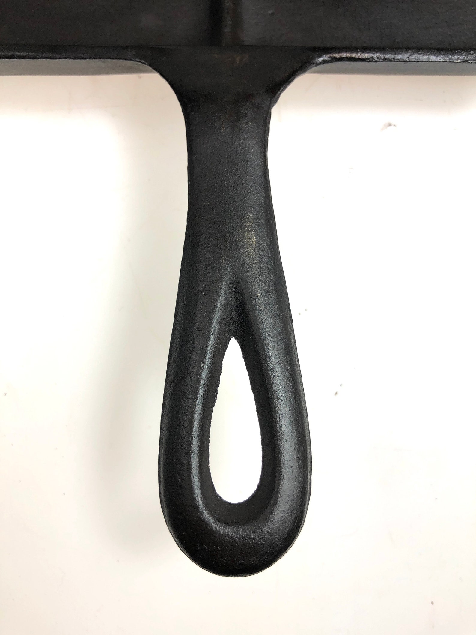 UNIQUE!! Unmarked Cast Iron Divided Breakfast Skillet - Diagonal Angled ...