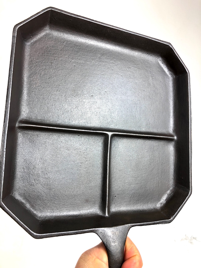 VERY UNIQUE Unmarked Cast Iron Divided Breakfast Skillet - Etsy