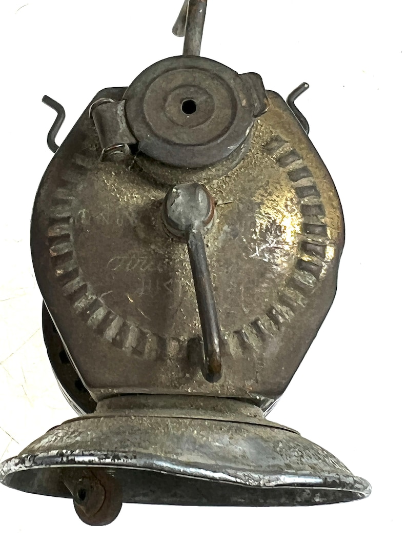 Antique Miners JUSTRITE STREAMLINED CARBIDE Lamp With Air Cooled Grip ...