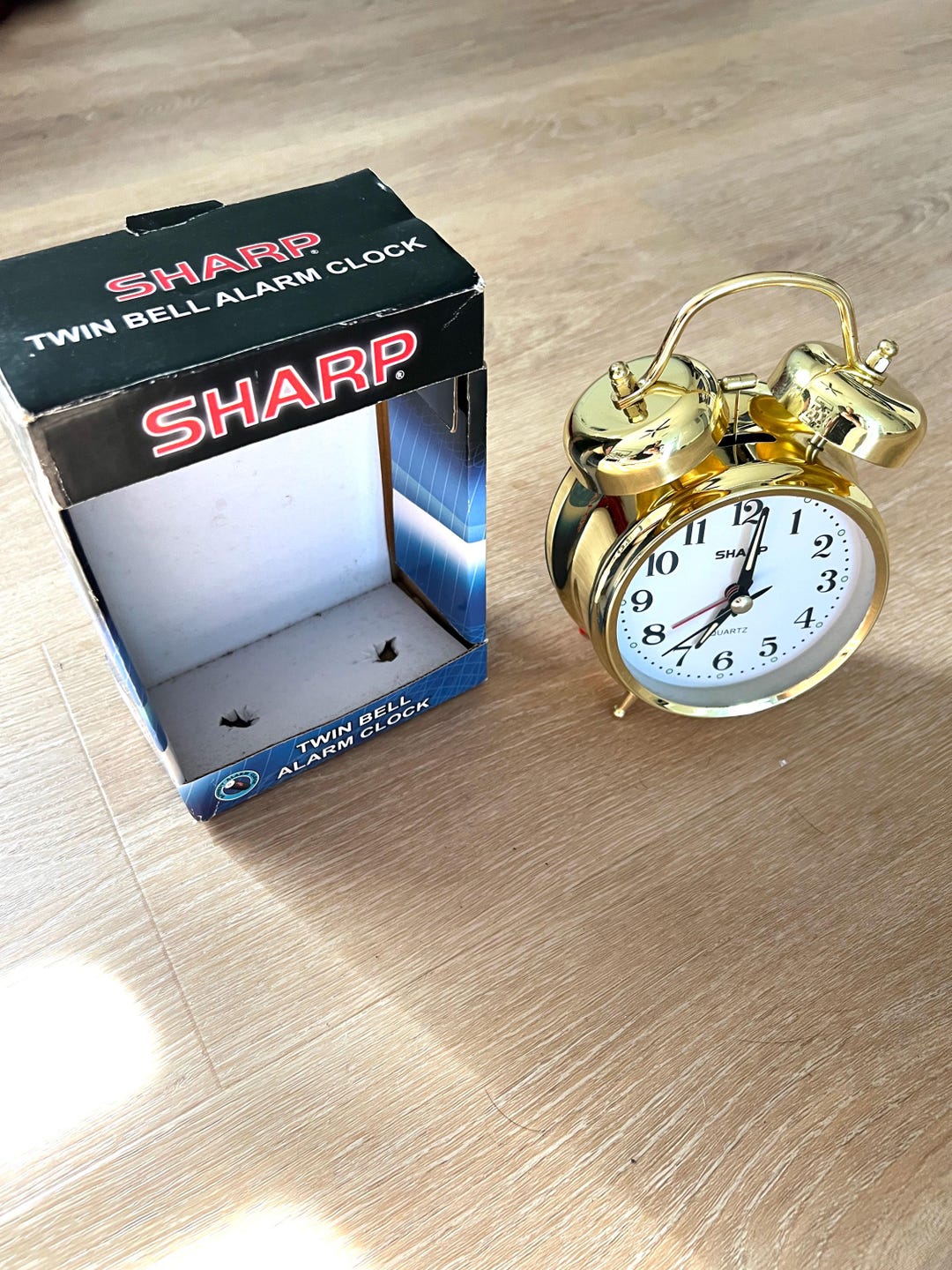 Sharp New Old Stock (NOS) Twin Bell Alarm Clock - FREE SHIPPING! - Etsy
