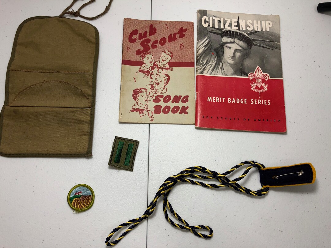 Vintage Boy Scout Items-books Sewing Kit Bag Patch Merit - Etsy Denmark