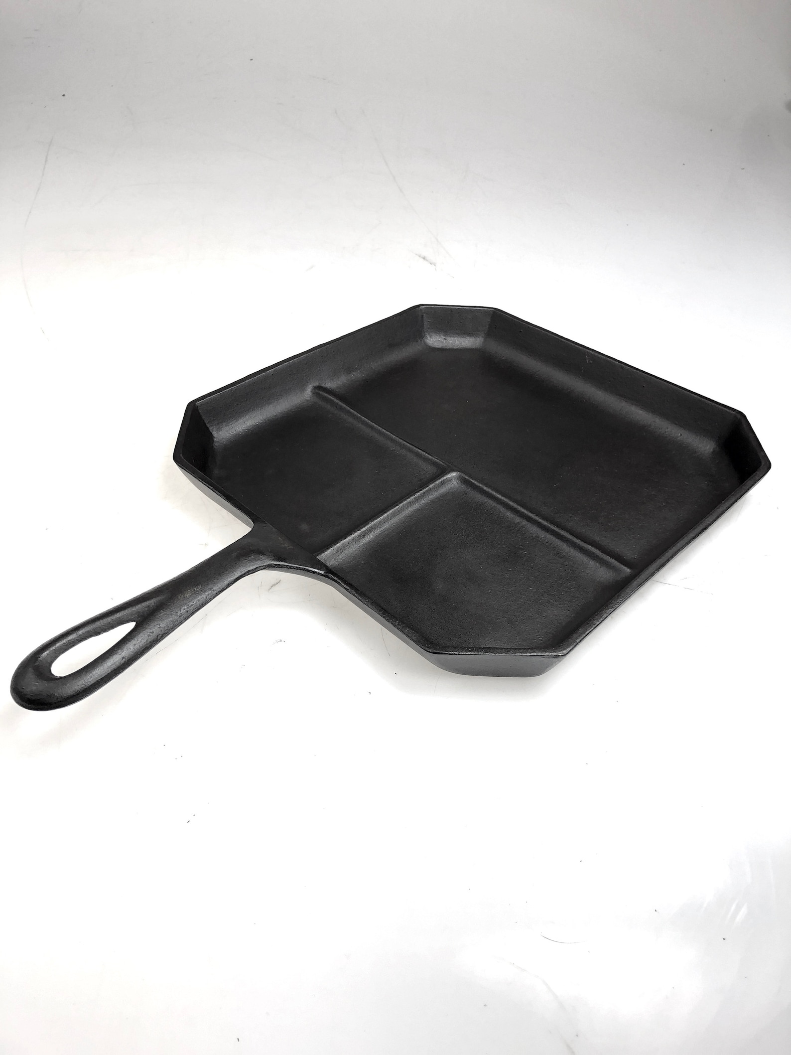 VERY UNIQUE Unmarked Cast Iron Divided Breakfast Skillet - Etsy