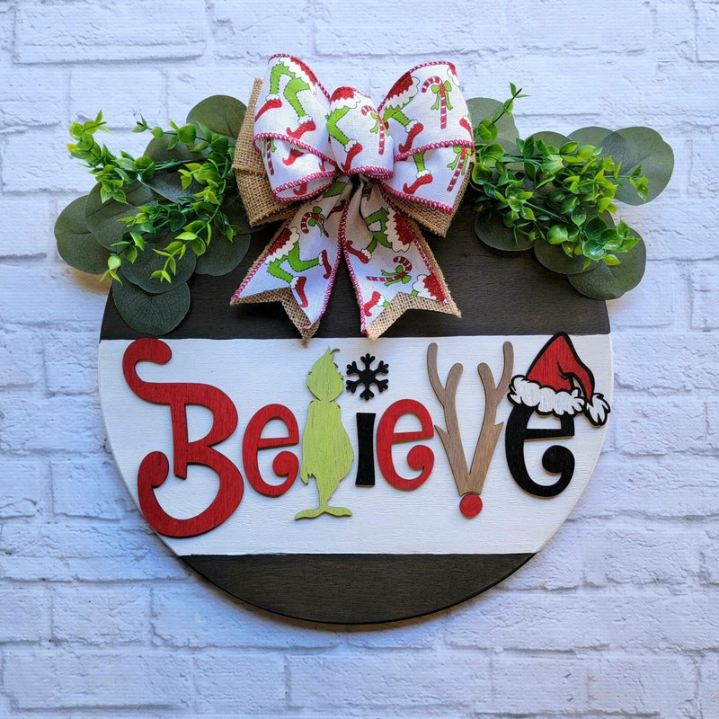 Grinch Sign - Etsy