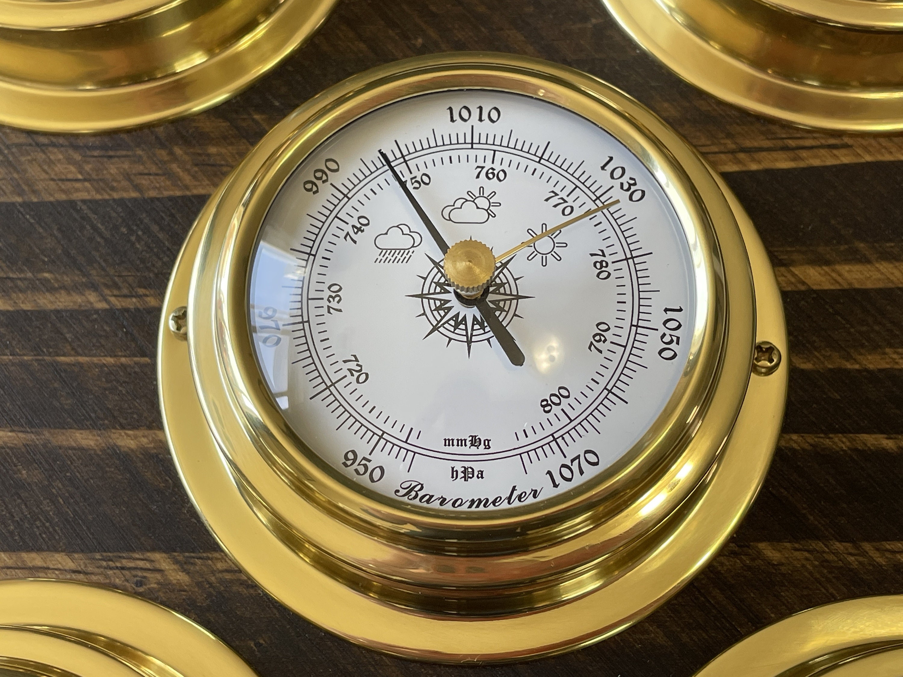 Weather Station - Tide Clock Barometer Hygrometer Thermometer Clock ...