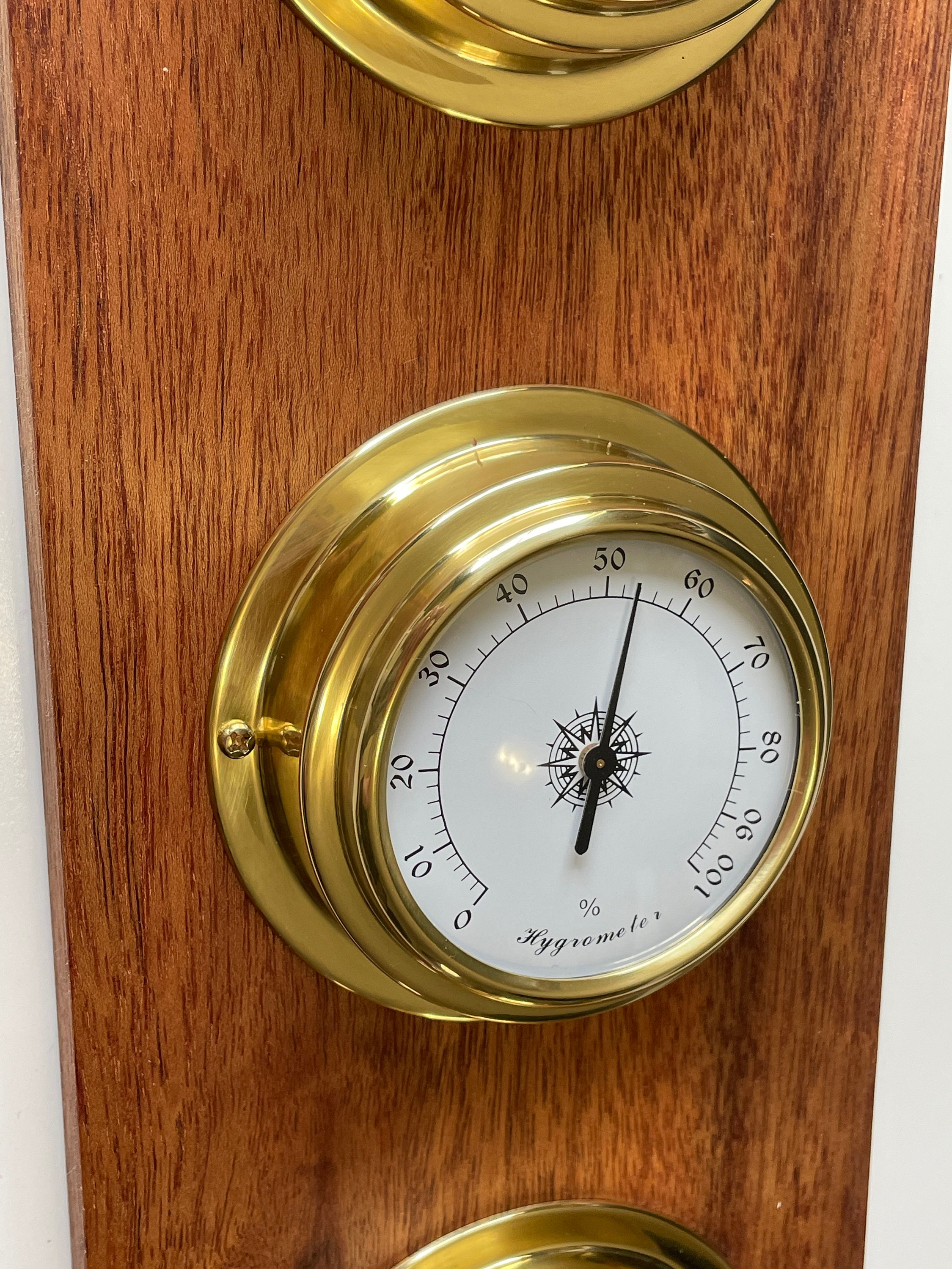 Weather Station - Clock Barometer Hygrometer Thermometer - Solid ...