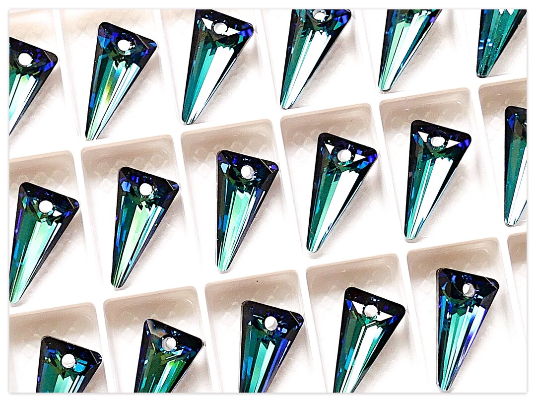 Swarovski 6480 Spike 18mm Bermuda Blue Swarovski Spike Swarovski ...