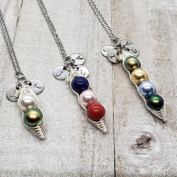 Two Peas in a Pod Necklace - Etsy
