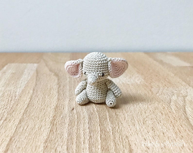 TINY ELEPHANT Crochet Amigurumi Small Elephant Elephant - Etsy
