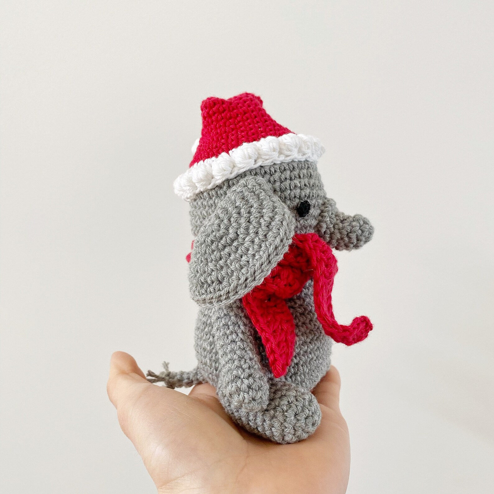 CHRISTMAS ELEPHANT Crochet, Amigurumi Elephant, Elephant Baby Gift ...