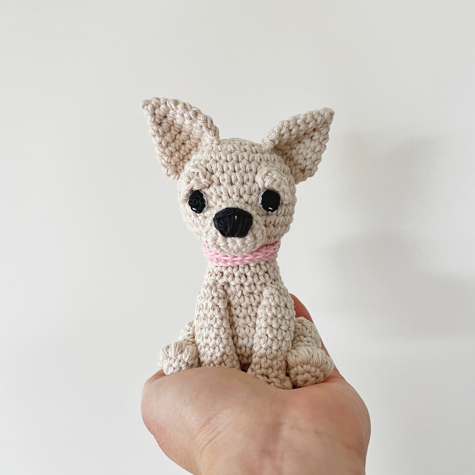 Customisable CHIHUAHUA Crochet Amigurumi With Collar, Crochet Chihuahua ...