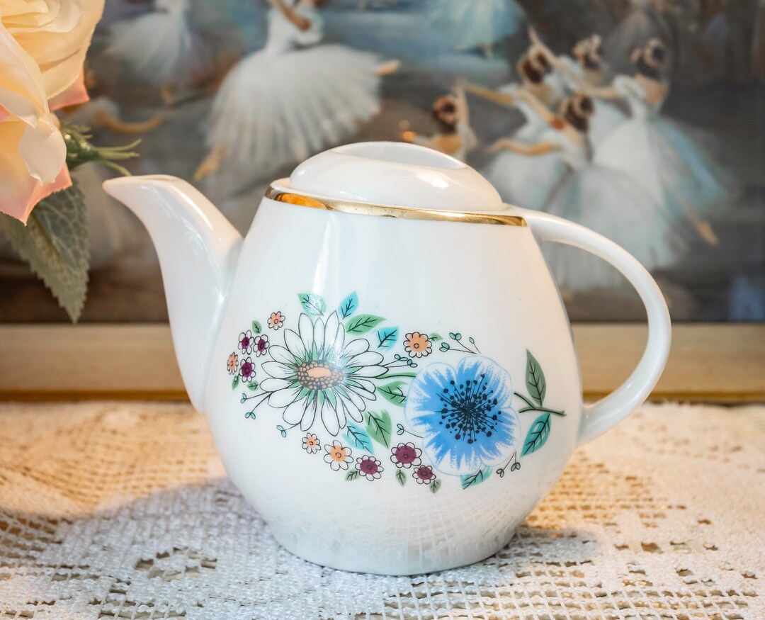 Gorgeous Lubiana Porcelain Teapot With Flower Pattern and Gold Rim - C ...