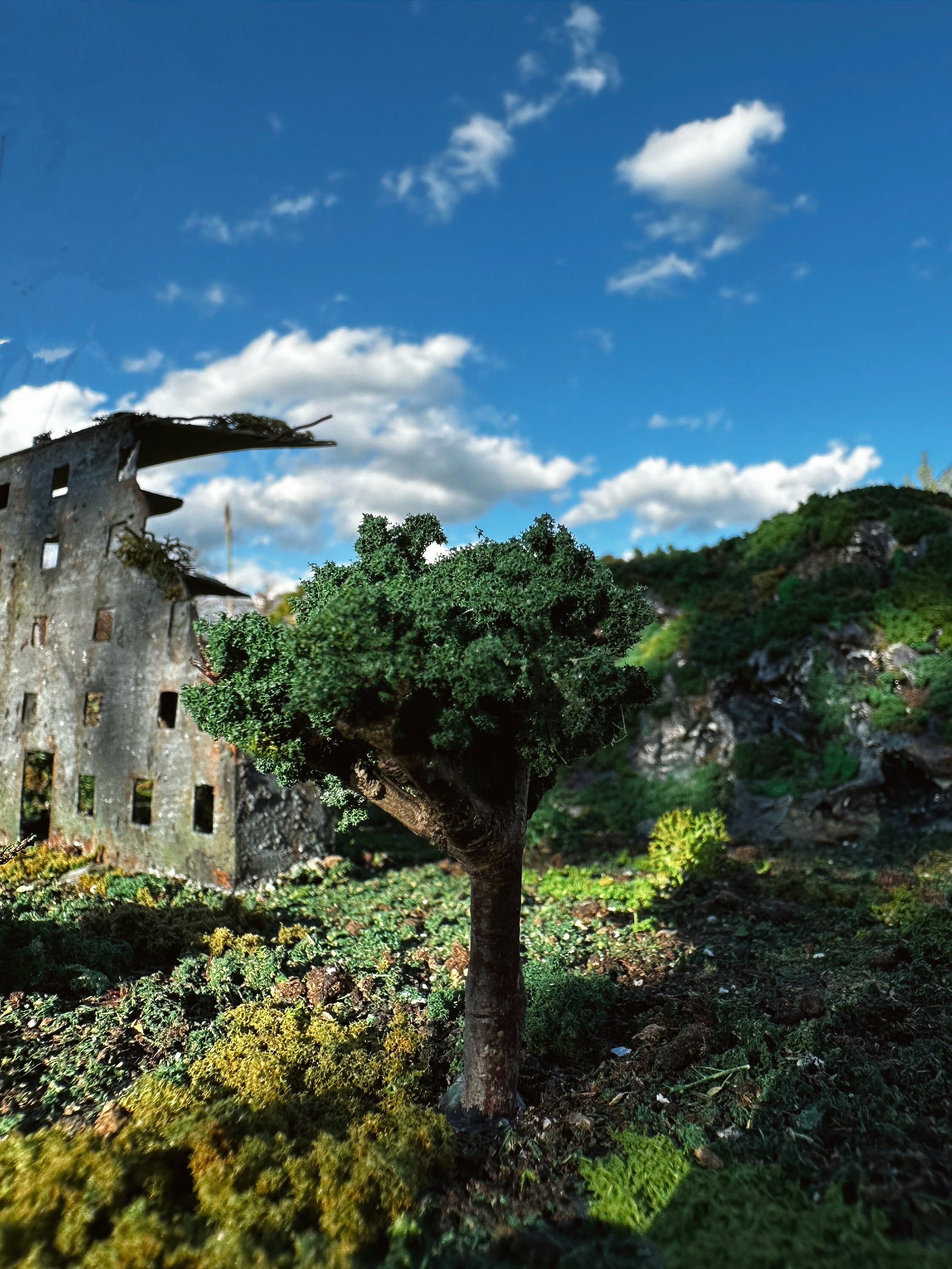 Abandoned Diorama Miniature Photography Base Miniature - Etsy