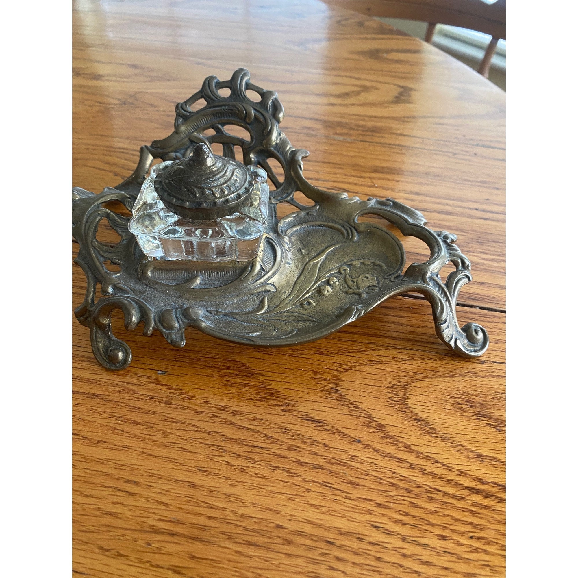 Vintage Brass Desk Inkwell With Glass and Inkwell Set on Brass - Etsy