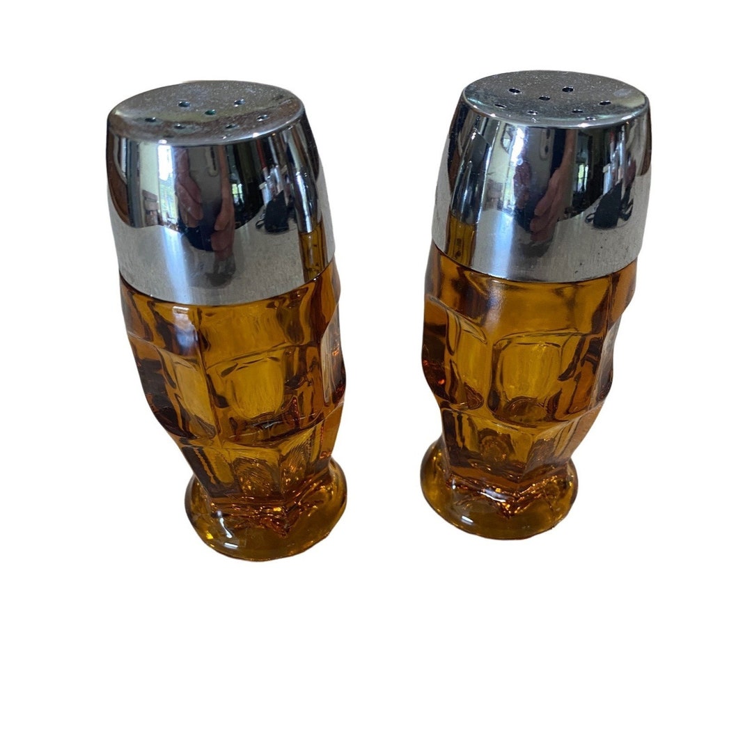 Vintage MCM Amber Colored Thumb Print Pattern Salt and Pepper Shaker ...