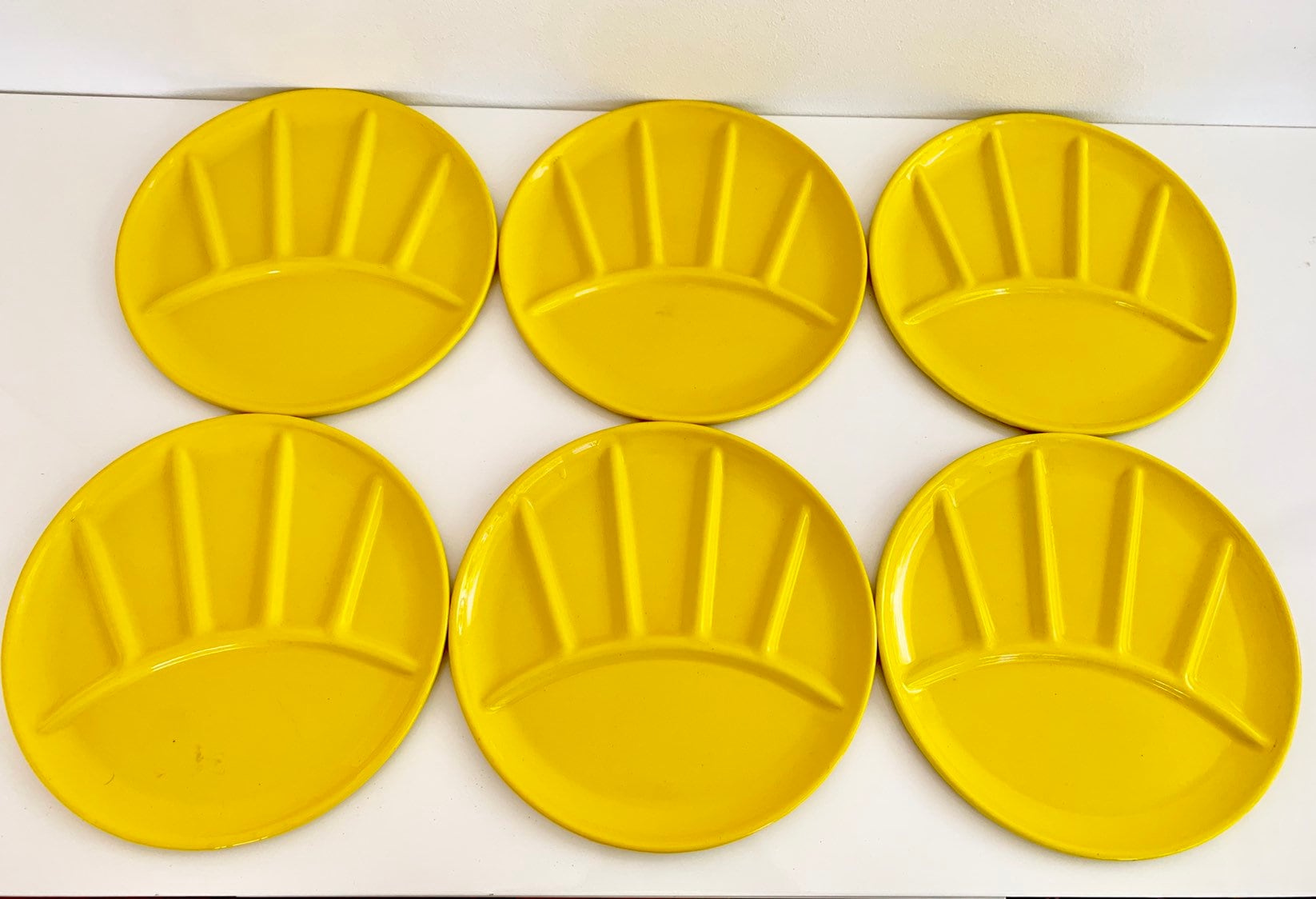 Vintage Enamelware Round Yellow Divided Picnic Plates - Etsy