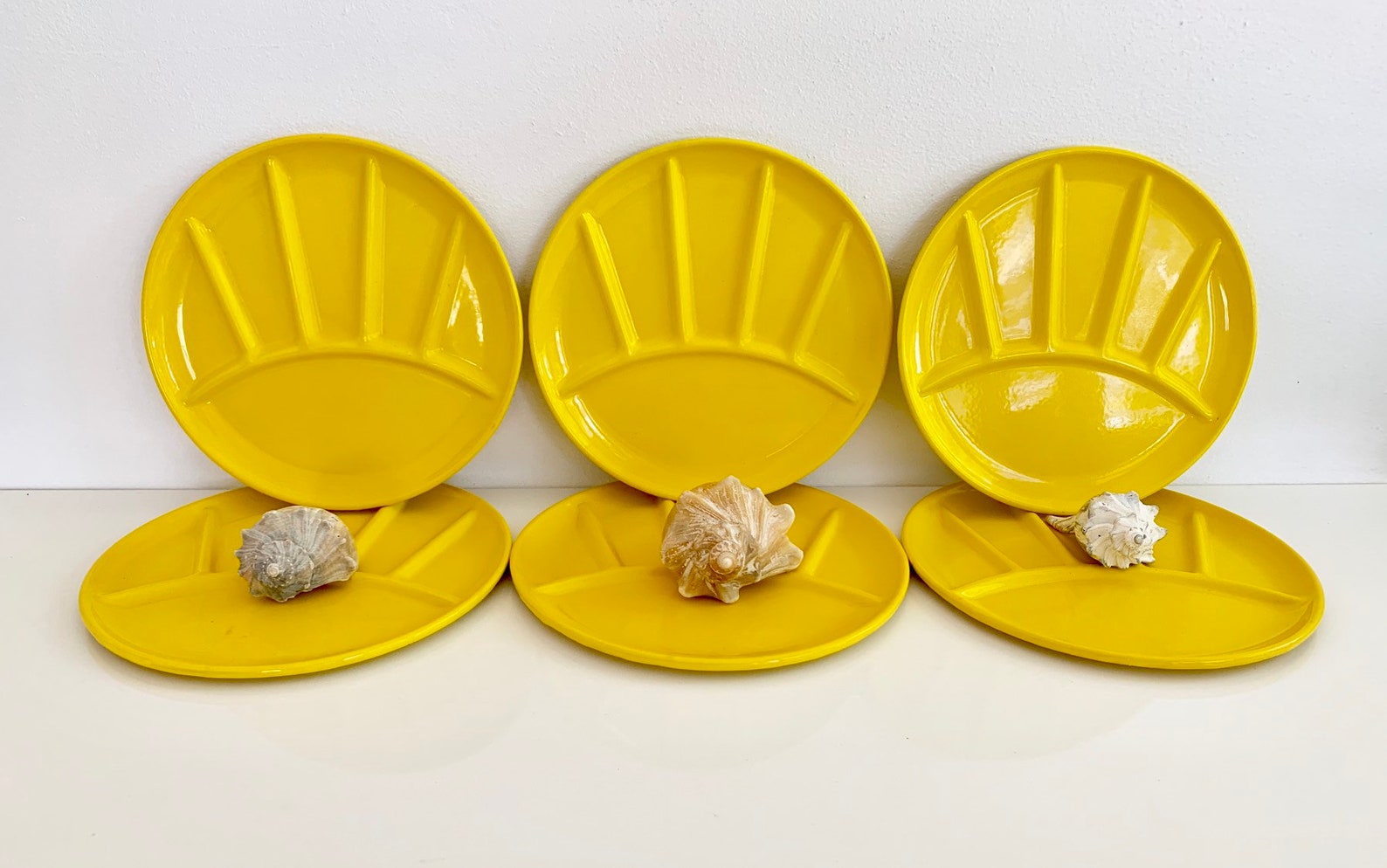 Vintage Enamelware Round Yellow Divided Picnic Plates - Etsy
