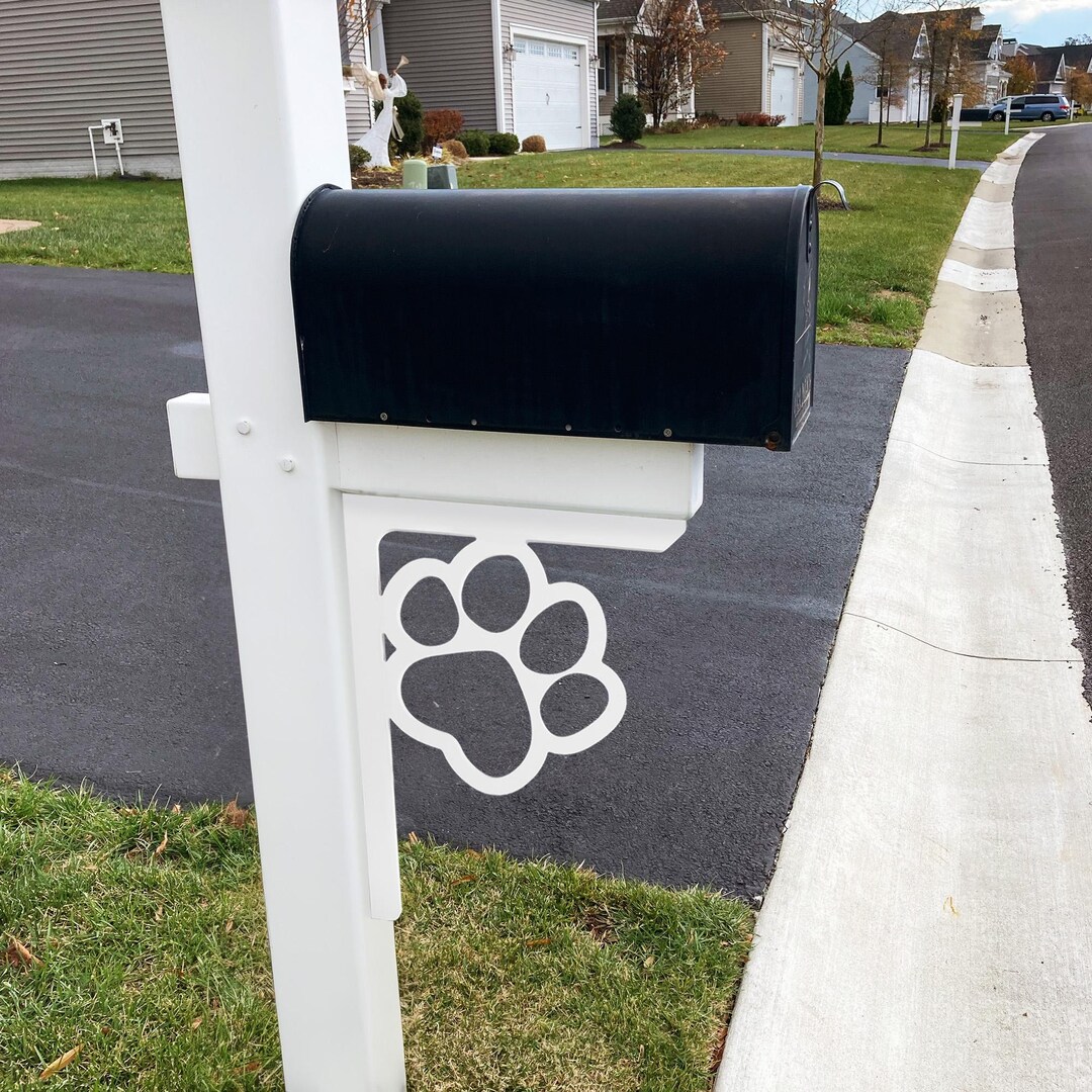 Dog Paw Print Mailbox Bracket, Decorative Indoor Outdoor Mailbox Decor ...