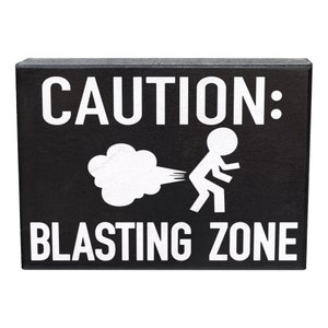 Funny Farting Sign, Farting Gifts, Funny Bathroom Signs, Bathroom Humor ...