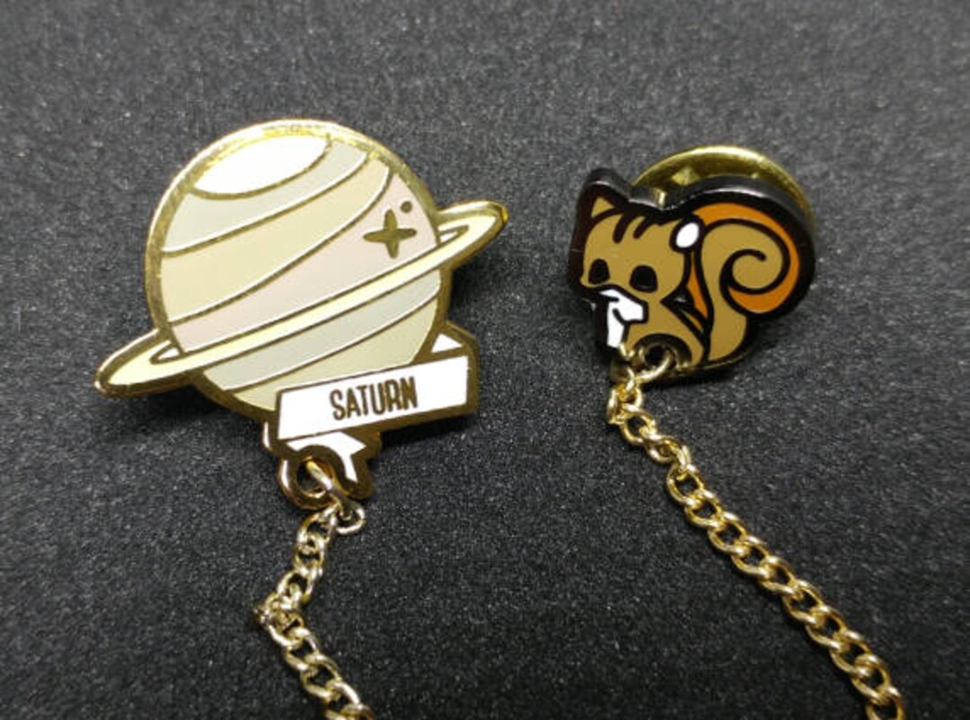 Saturn Chain Pin - Etsy