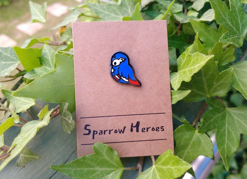 Captain-sparrow hard enamel pin | Etsy
